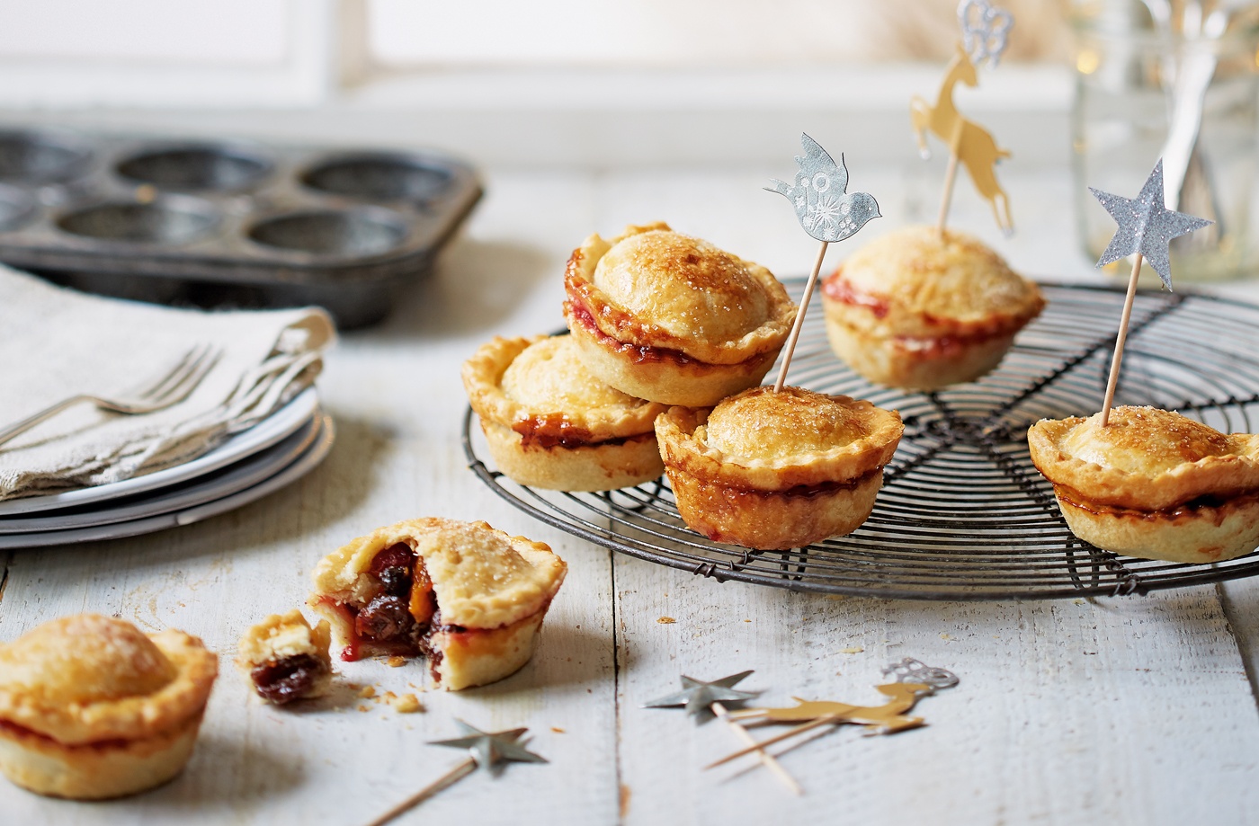 Clementine And Cranberry Mince Pies Tesco Real Food Clementine And Cranberry Mince Pies Tesco Real Food