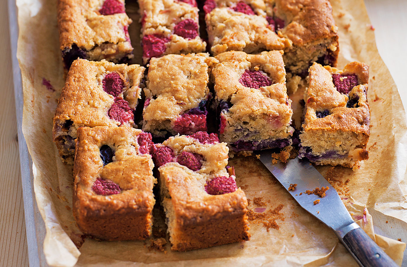 Apple Berry And Yogurt Traybake Tesco Real Food Apple Berry And Yogurt Traybake Tesco Real Food
