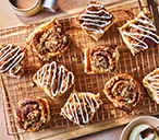 Cinnamon apple crumble buns | Tesco Real Food