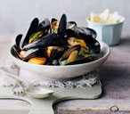 Moules marinière with fennel | Tesco Real Food