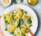 Ricotta, pea and mint ravioli | Tesco Real Food