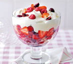 Summer berry trifle | Tesco Real Food