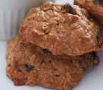 Mini oat and raisin cookies | Tesco Real Food