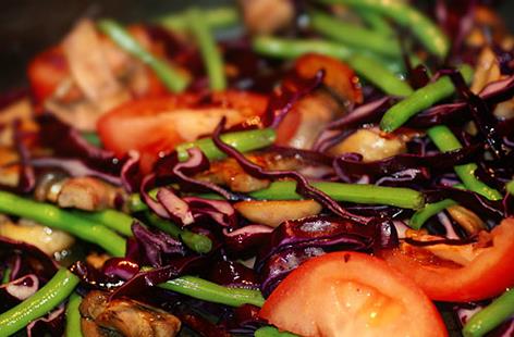 Brazilian kale salad | Tesco Real Food