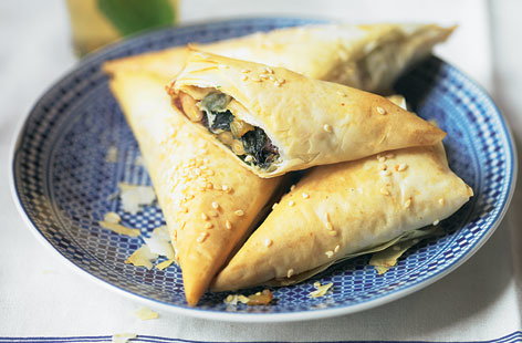 Spinach and filo tarts | Tesco Real Food